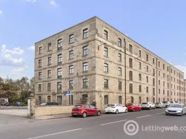 Property to rent in Commercial Street, Leith, Edinburgh, EH6 6LS