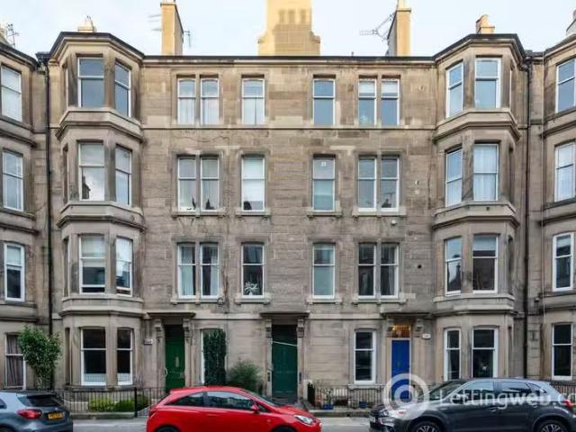 Property to rent in Comely Bank Place, Edinburgh