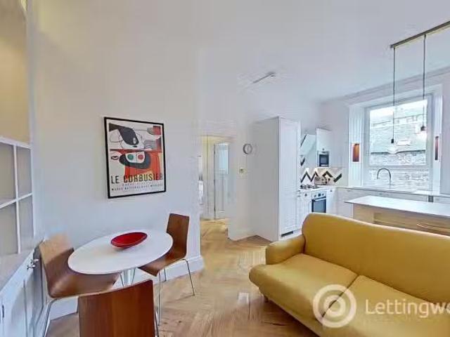 Property to rent in Comely Bank Row, Edinburgh, Midlothian, EH4