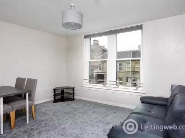 Property to rent in Constitution Street, The Shore, Edinburgh.