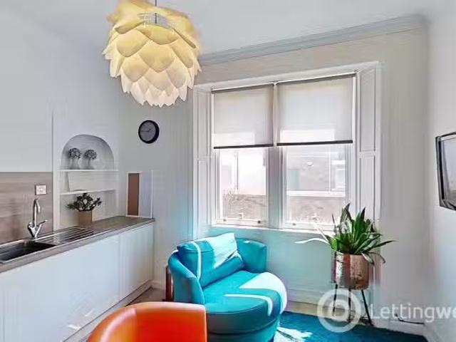 Property to rent in Corstorphine High Street, Edinburgh, Midlo.
