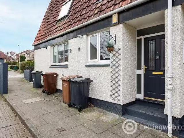 Property to rent in Craigmount Brae, Corstorphine, Edinburgh.