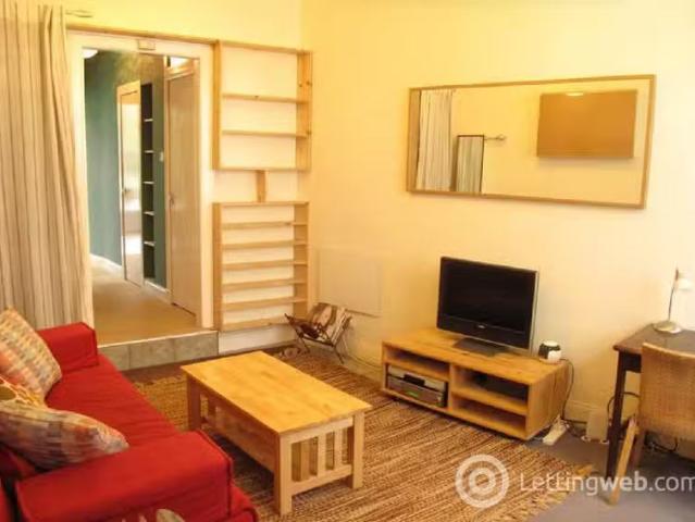 Property to rent in Duke Street, Edinburgh, EH6
