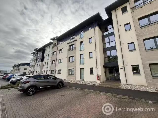 Property to rent in Dundee, Angus, DD5