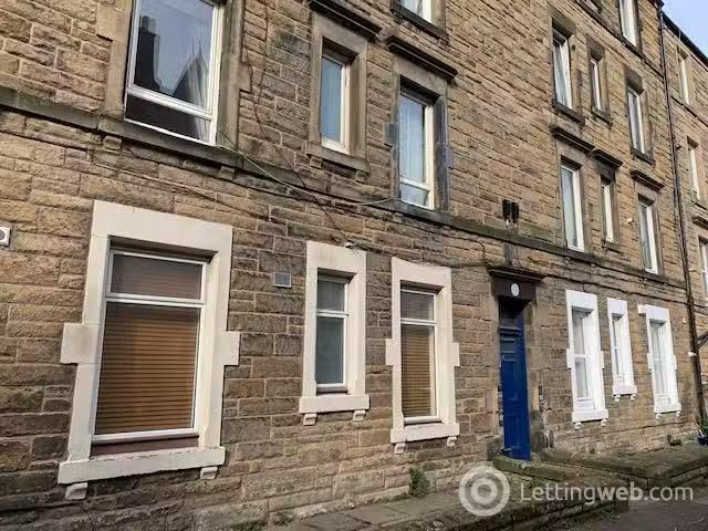 Property to rent in Dalgety Street