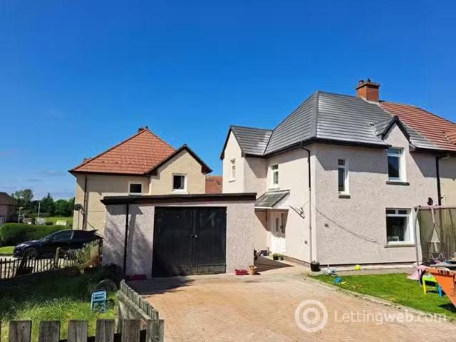 Property to rent in Dean Street, Whitburn