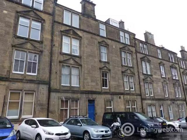 Property to rent in Dean Park Street, Stockbridge, Edinburgh
