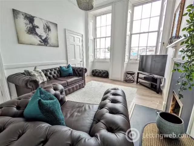 Property to rent in Deanhaugh Street, Stockbridge, Edinburgh.