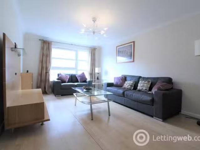 Property to rent in Dee Street, Aberdeen, AB11