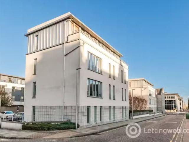 Property to rent in Dempsey Court, Queens Lane North, West End.