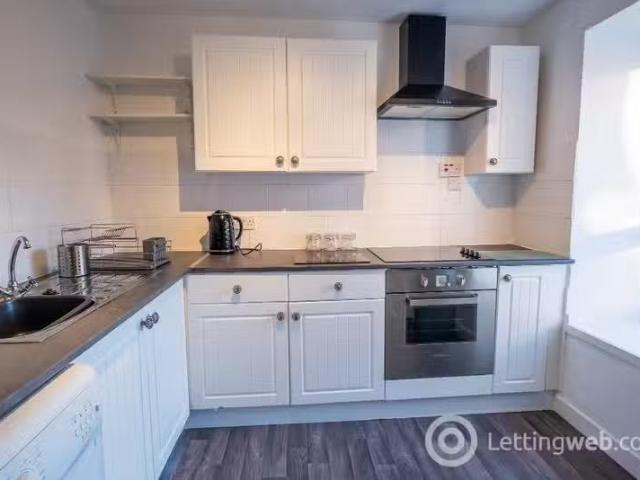 Property to rent in Dens Road, Stobswell, Dundee, DD3 7HX