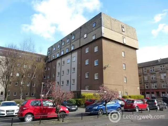 Property to rent in Dorset Square, Glasgow, G3