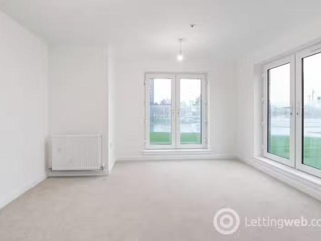 Property to rent in Drummonds Crescent, Bannockburn, Stirling.