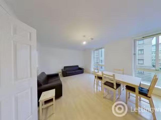 Property to rent in East Fountainbridge, Edinburgh, EH3