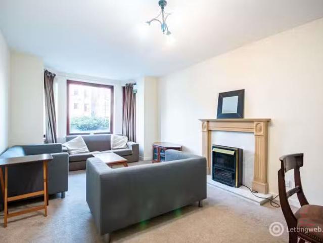 Property to rent in Easter Road, Edinburgh, EH6
