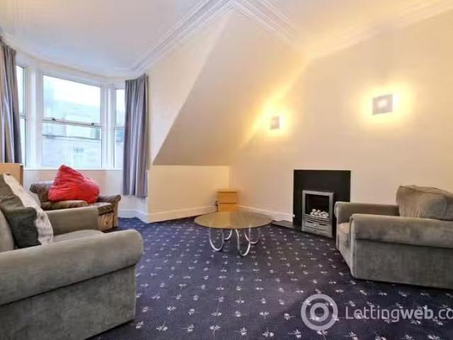 Property to rent in Elmfield Avenue, City Centre, Aberdeen, AB.