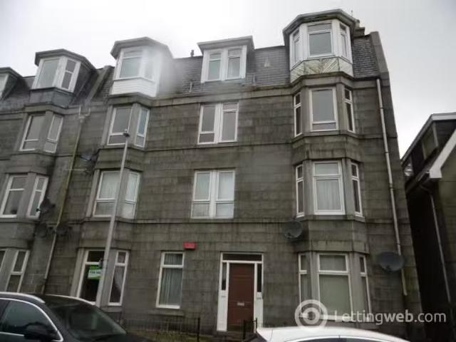 Property to rent in Erskine Street, City Centre, Aberdeen, AB2.