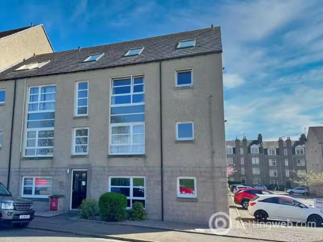 Property to rent in Erroll Street,, Aberdeen, AB24 5PP