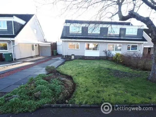 Property to rent in Fairway