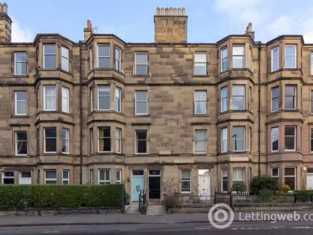 Property to rent in Falcon Avenue