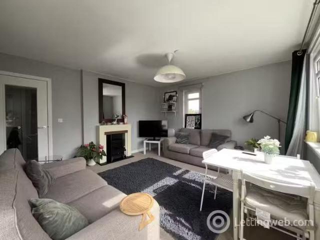 Property to rent in Falcon Court, Morningside, Edinburgh, EH10.