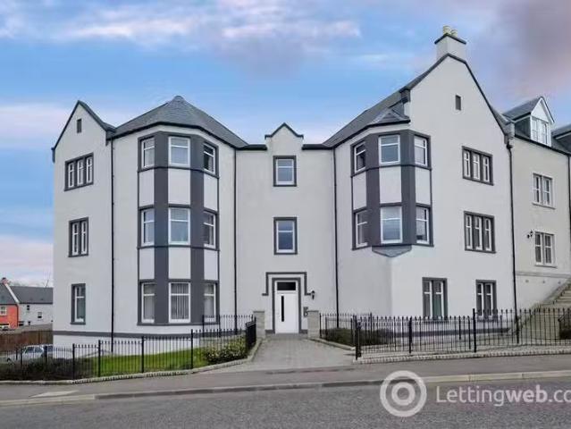 Property to rent in Firhill Square, Top Floor, AB41