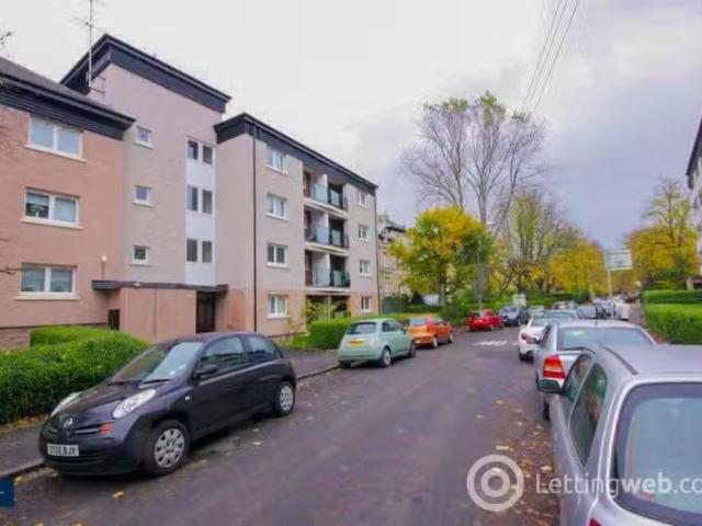 Property to rent in Flat 0/2, 12 Prince Albert Road, Glasgow.