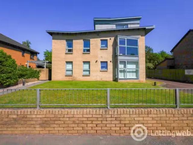 Property to rent in Flat 0/3, 19 Carmyle Avenue, Glasgow, G32.
