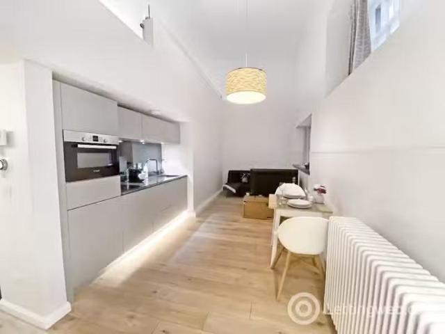 Property to rent in Flat 1, Mc Donald Road, Broughton, Edinbur.