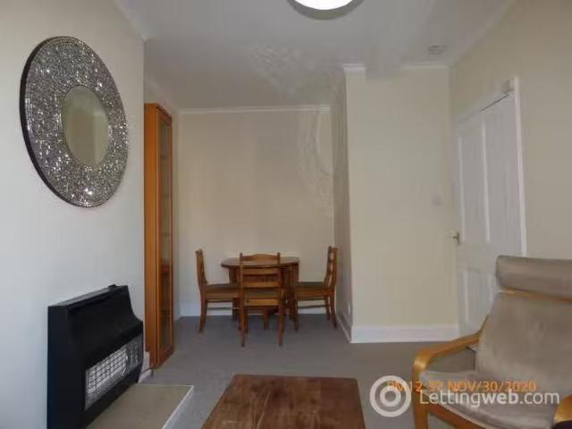 Property to rent in Flat 1F1, 4 Boroughloch Square EH8 9NJ
