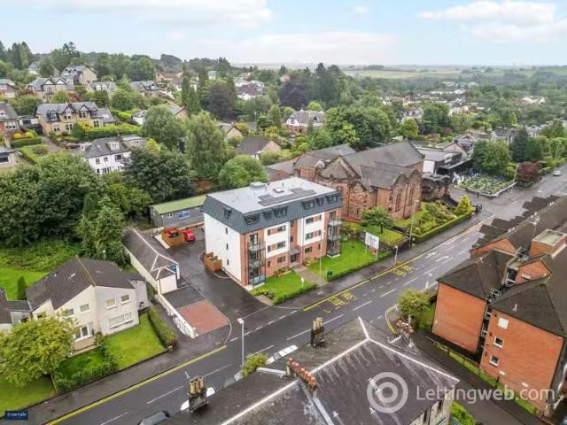 Property to rent in Flat 3/2 Millside Moors 16 Strathblane Roa.