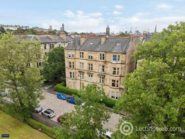 Property to rent in Flat 3/3 34 Gray Street Glasgow G3 7TY