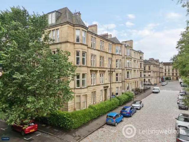 Property to rent in Flat 3/3 34 Gray Street Glasgow G3 7TY