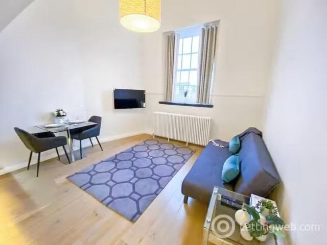 Property to rent in Flat 59, Mc Donald Road, Broughton, Edinbu.