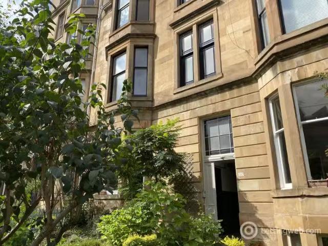 Property to rent in Flat upper ground right 21 Dundonald road