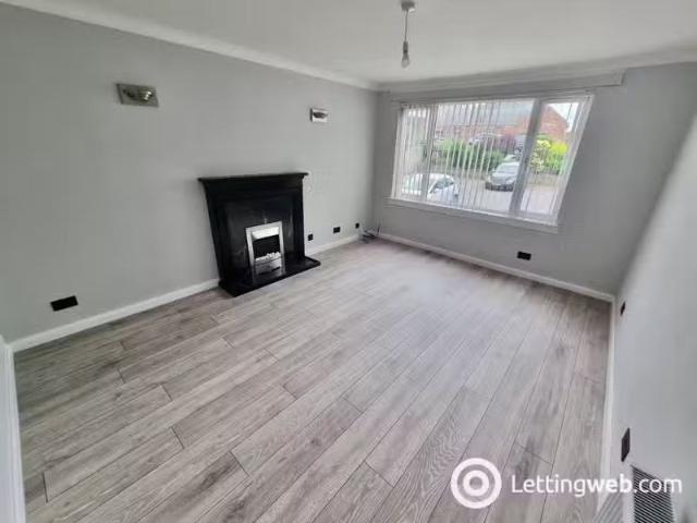 Property to rent in Fonthill Road, Aberdeen, AB11 6UQ