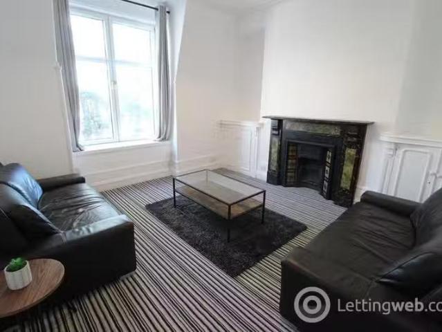 Property to rent in Fonthill Road, Top Floor, Aberdeen, AB11