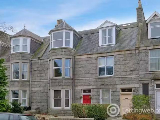 Property to rent in Forest Avenue, Aberdeen, AB15