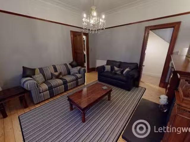 Property to rent in Forest Avenue, West End, Aberdeen, AB15 4UJ