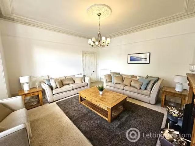 Property to rent in Fountainhall Road, West End, Aberdeen, AB1.