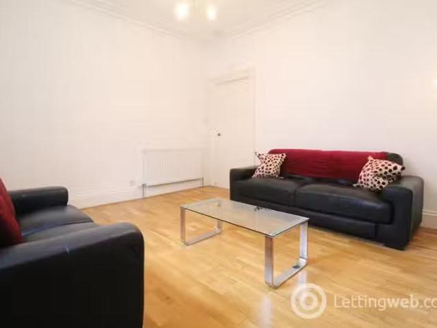 Property to rent in Fraser Street, First Floor Left, AB25