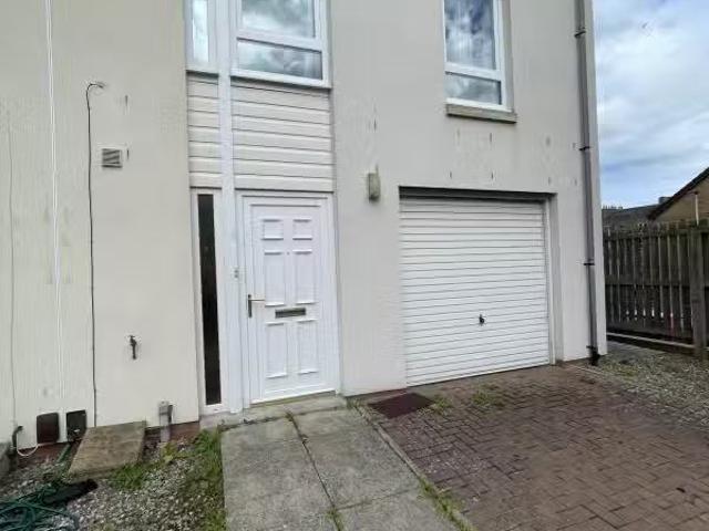 Property to rent in Friary Gardens, DUNDEE, DD2