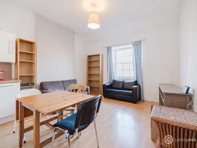 Property to rent in Guthrie Street, Edinburgh, EH1