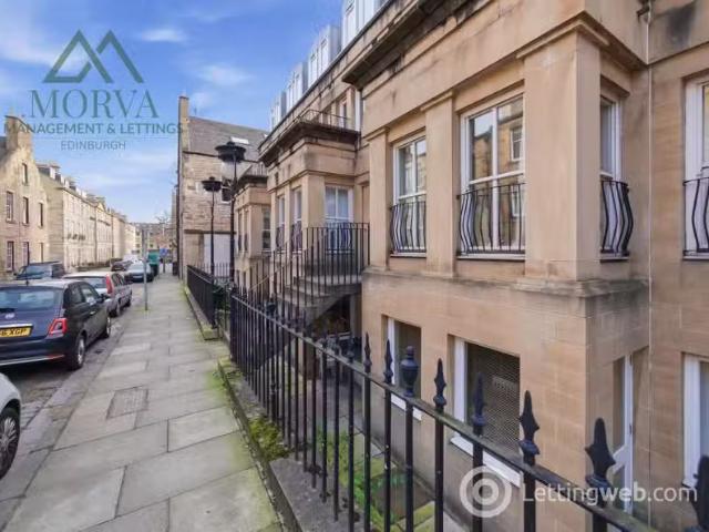 Property to rent in Gayfield Street, Edinburgh, EH1