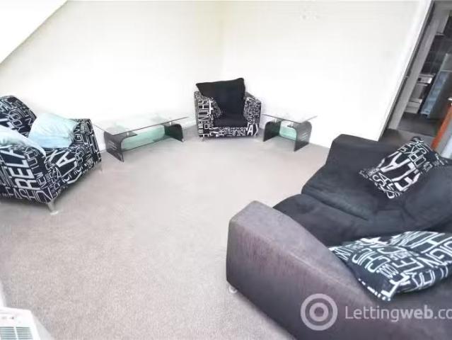 Property to rent in George Street, City Centre, Aberdeen, AB25