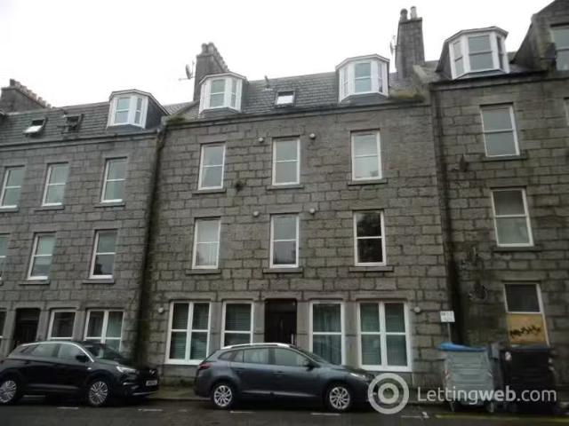 Property to rent in George Street, City Centre, Aberdeen, AB25.