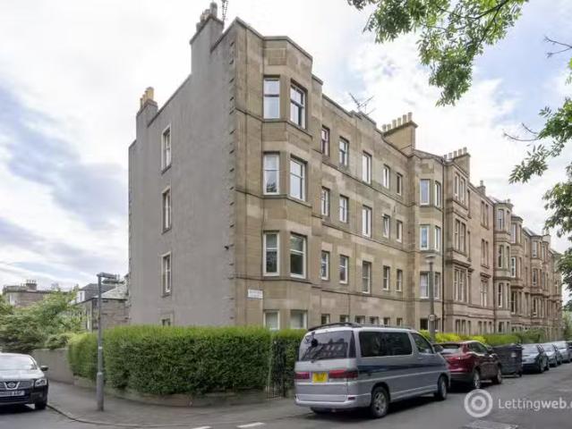 Property to rent in Gosford Place