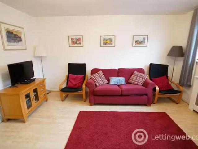 Property to rent in Grandfield, Trinity, Edinburgh FESTIVAL LE.