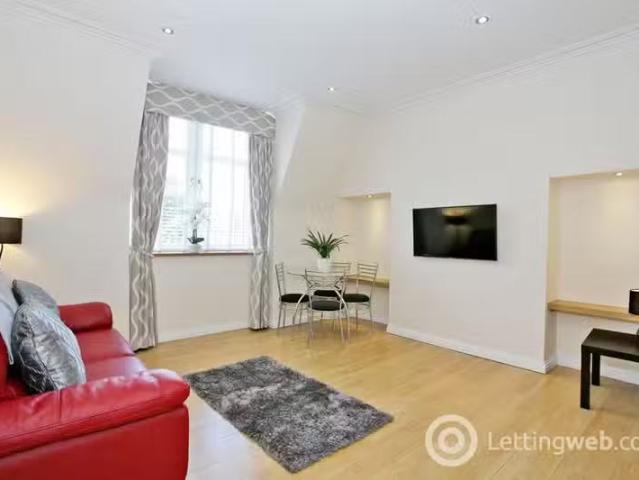 Property to rent in Great Northern Road, Second Floor Right, A.