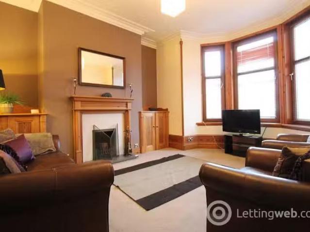 Property to rent in Great Western Place, Floor Left, AB10